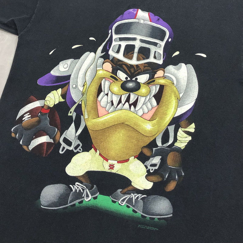 Vintage 90's T-Shirt Taz Football USA (L) – VINTAGELANDNZ